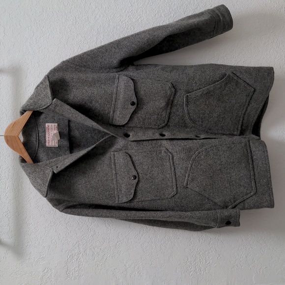 Filson | Jackets & Coats | Gray Filson Wool Coat 4 Pockets Size 42 ...